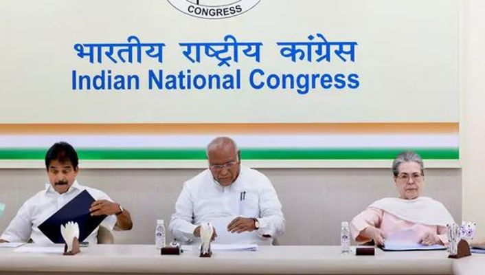 Congress To Discuss Candidates For Amethi Raebareli Seats On Saturday