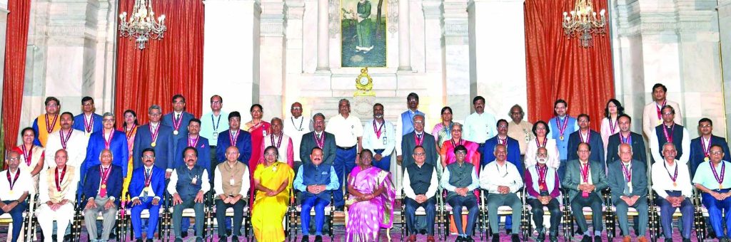 President presents ‘Rashtriya Vigyan Puruskar’, Dr Jitendra hails recognition of India’s ...